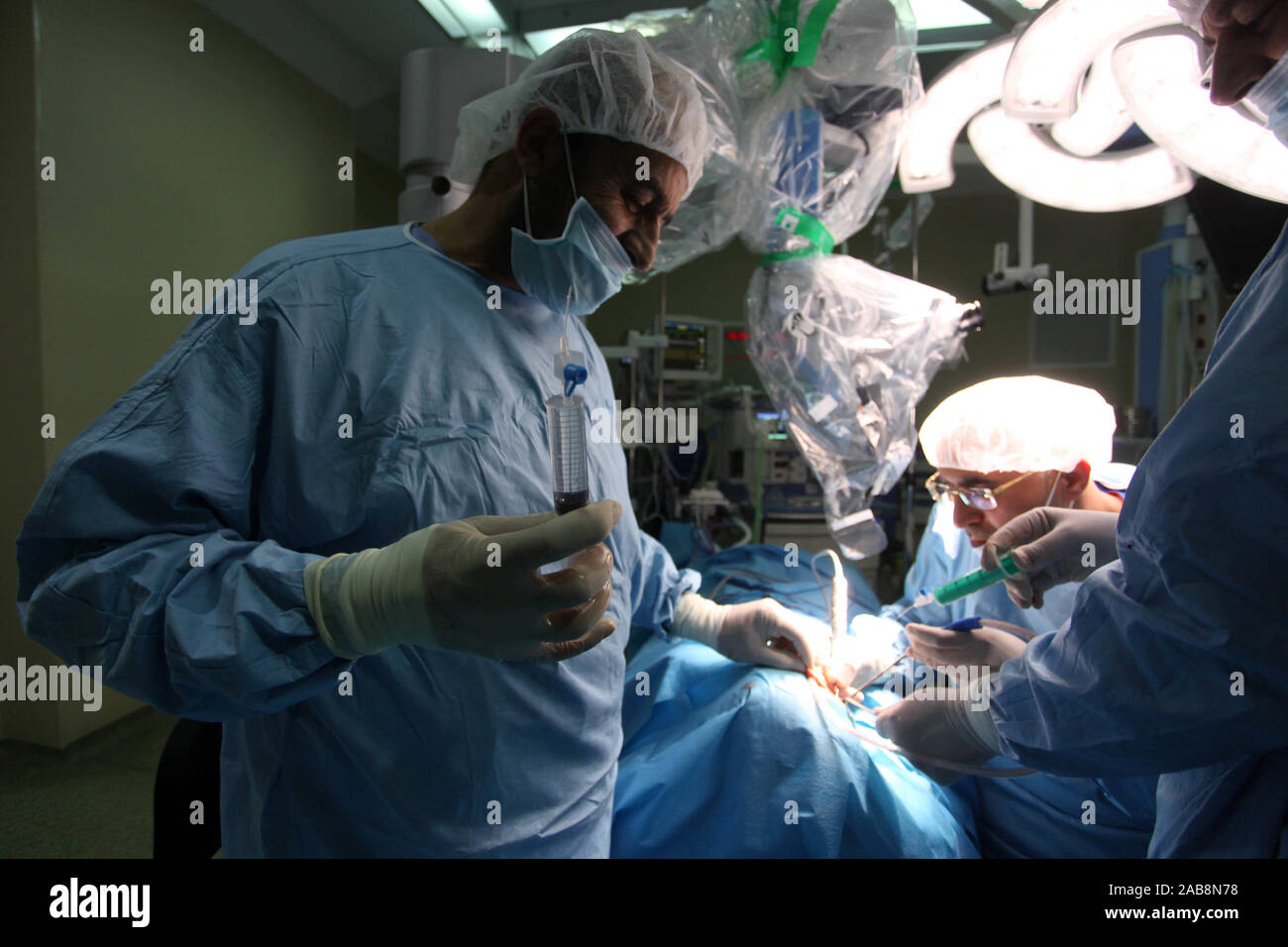 Gaza City, Gaza Strip, Palestinian Territory. 26th Nov, 2019. A Qatari ...