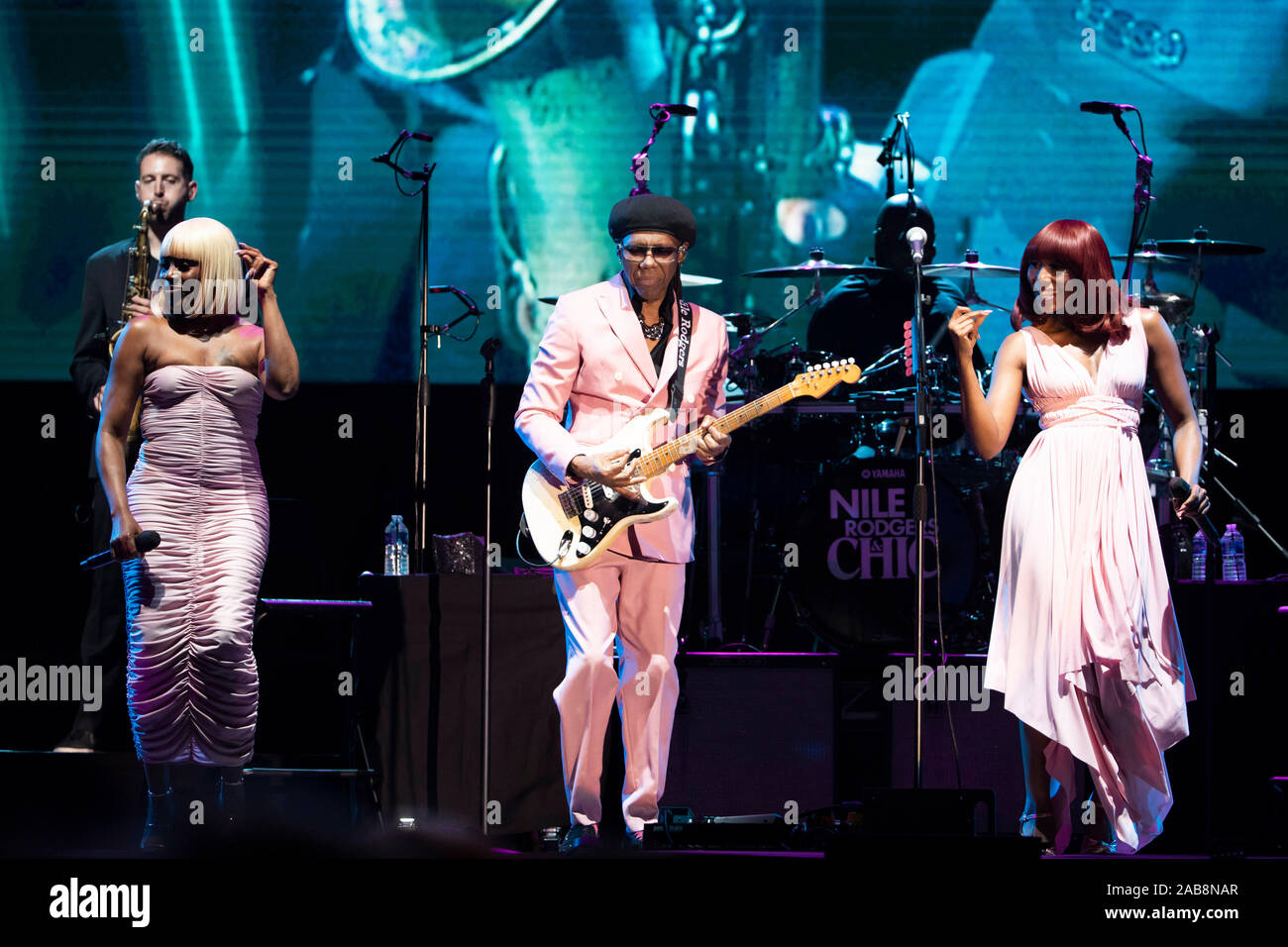 Nile rodgers and chic hi-res stock photography and images - Alamy