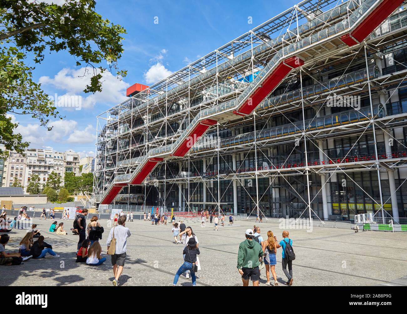 Paris centre pompidou interior hi-res stock photography and images - Alamy