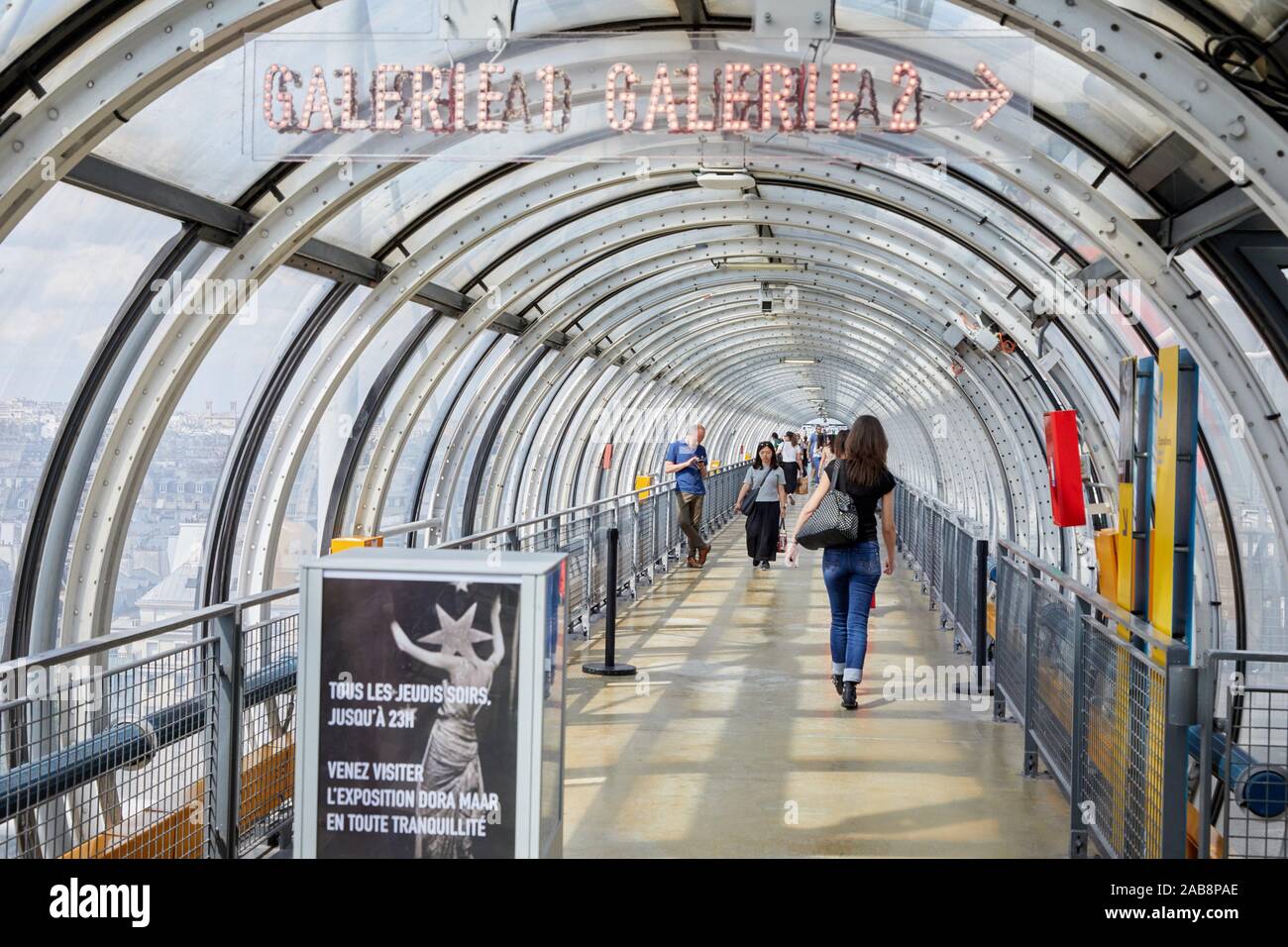 Paris centre pompidou interior hi-res stock photography and images - Alamy