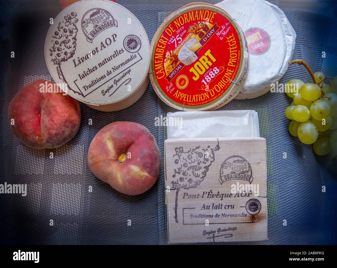 France, Normandie, 3 of the most famed cheeses from Normandie ...