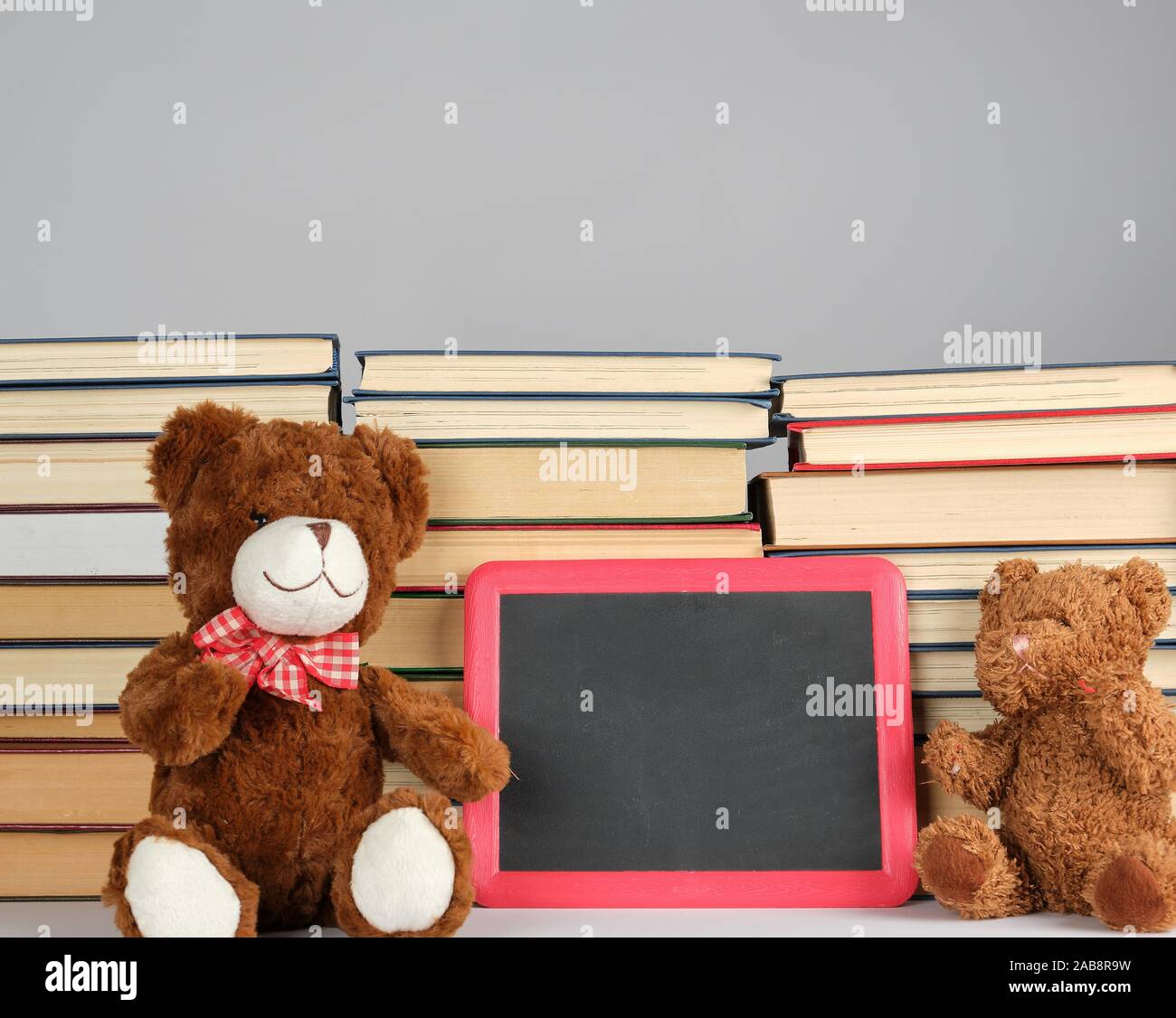 Stuffed bear in classroom hi-res stock photography and images - Alamy