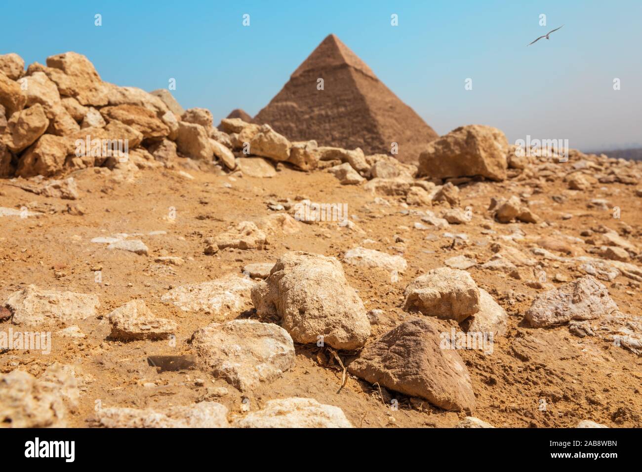 Great pyramid of giza past hi-res stock photography and images - Alamy