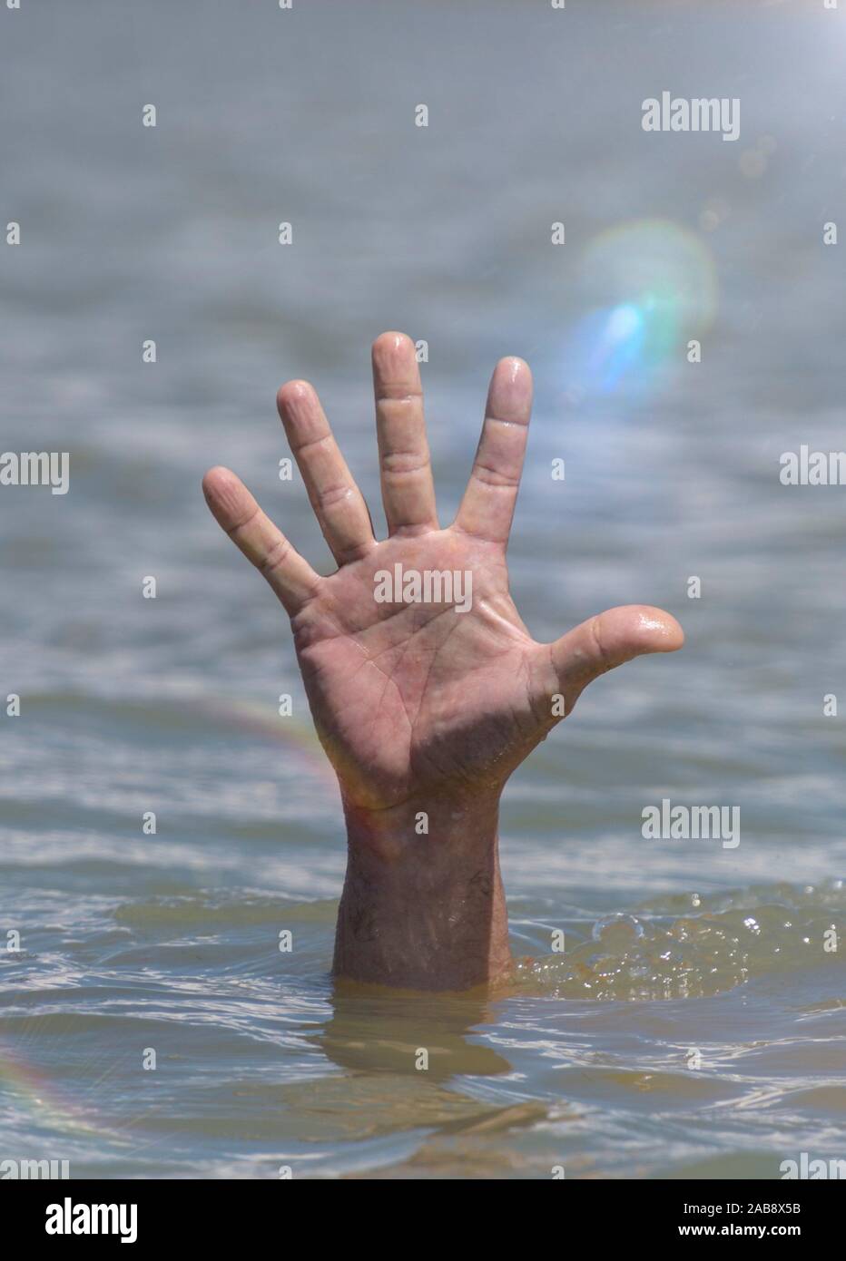 Water human right sign hi-res stock photography and images - Alamy