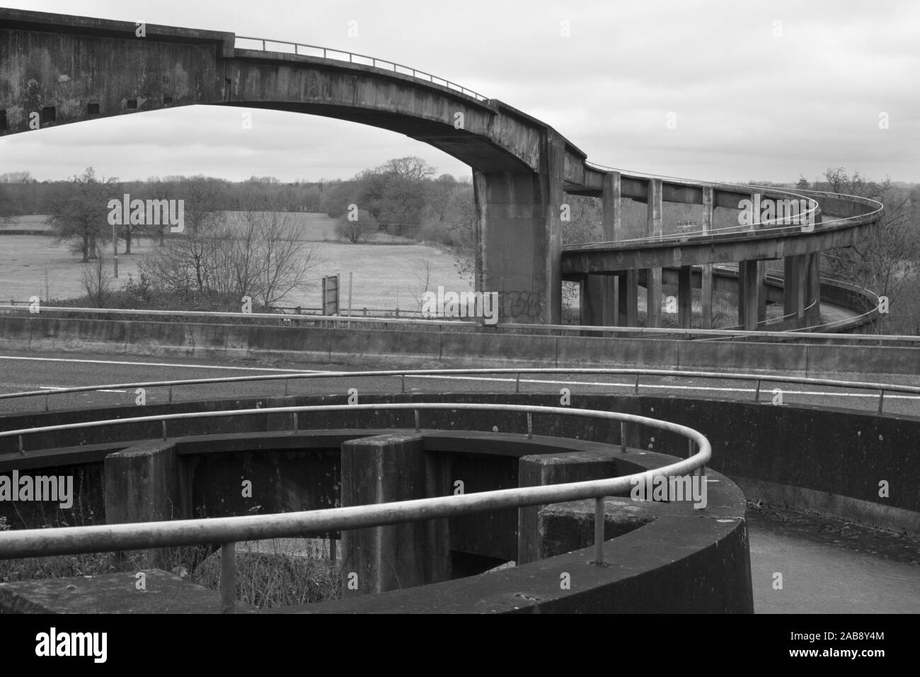 motorway footbridge over M4 Stock Photo - Alamy