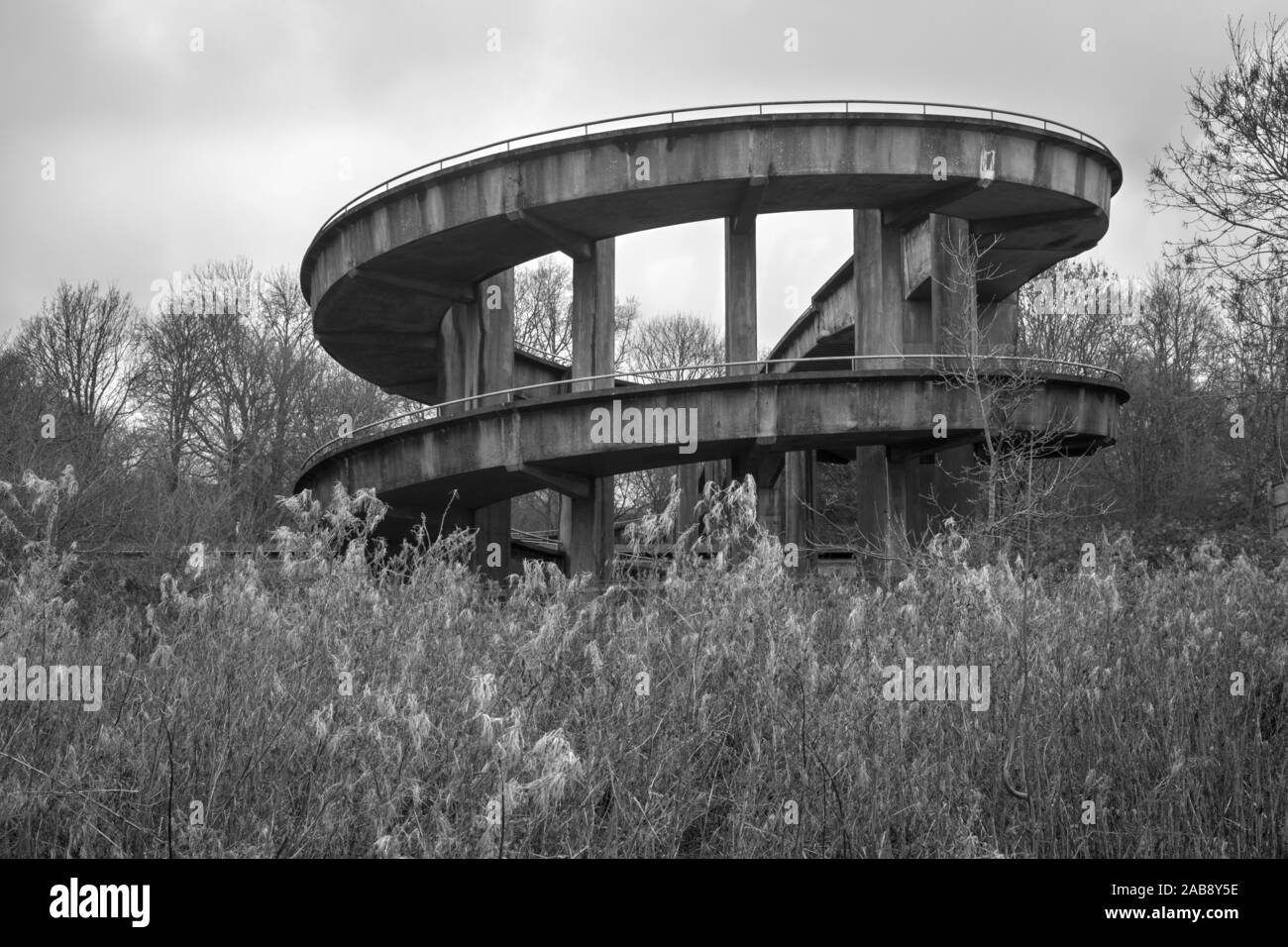 Spiral concrete footbridge hi-res stock photography and images - Alamy