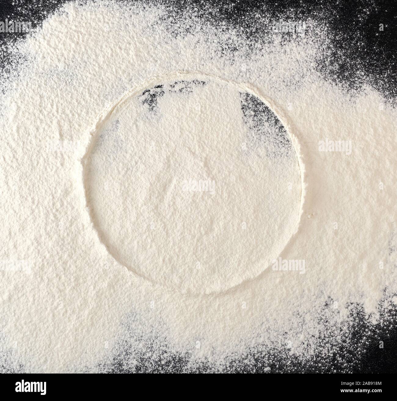 Sieve form hi-res stock photography and images - Alamy