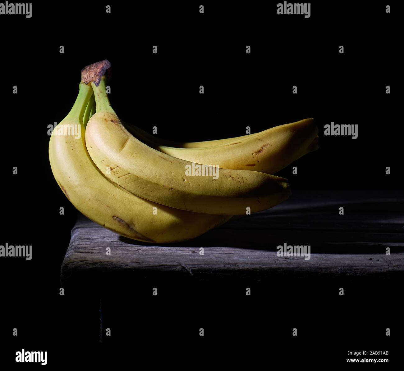 Unpeeled Banana High Resolution Stock Photography and Images - Alamy