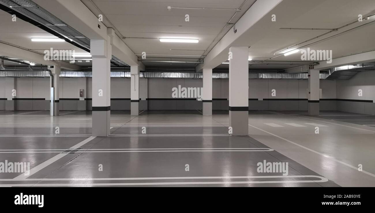 Inside parking garage hi-res stock photography and images - Alamy