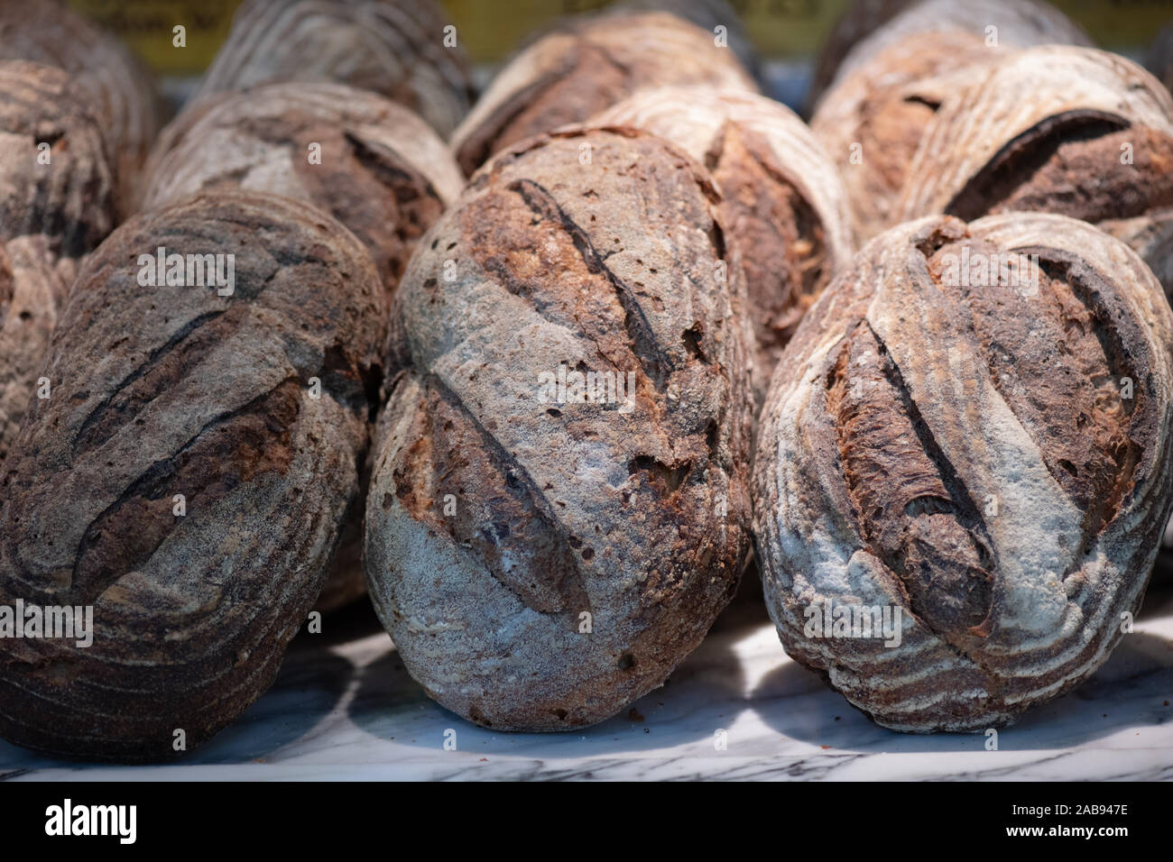 Crusty loaves on display at a restaurant in Covent Garden Stock Photo ...