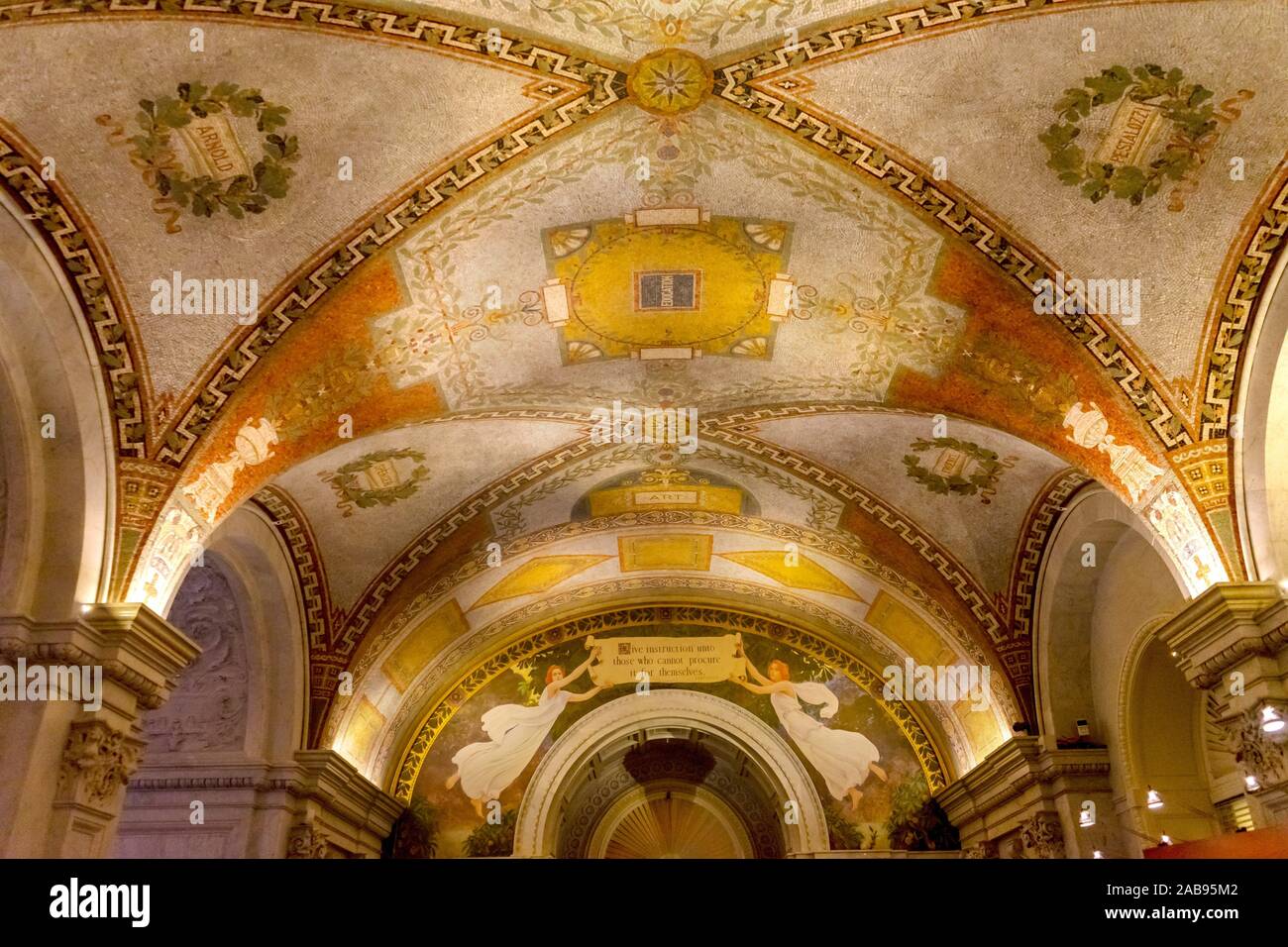 U s capitol building tunnel hi-res stock photography and images - Alamy