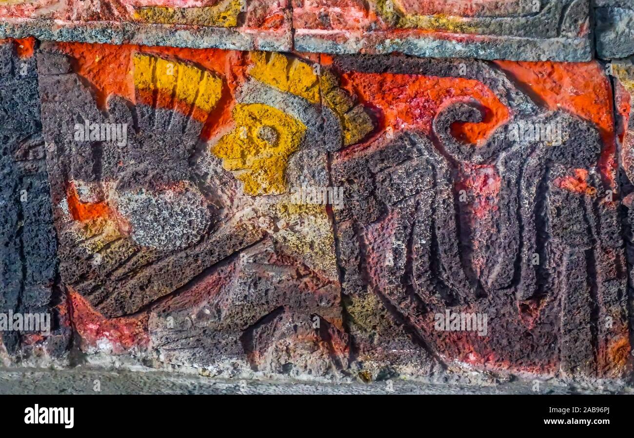 Aztec eagle carving hi-res stock photography and images - Alamy