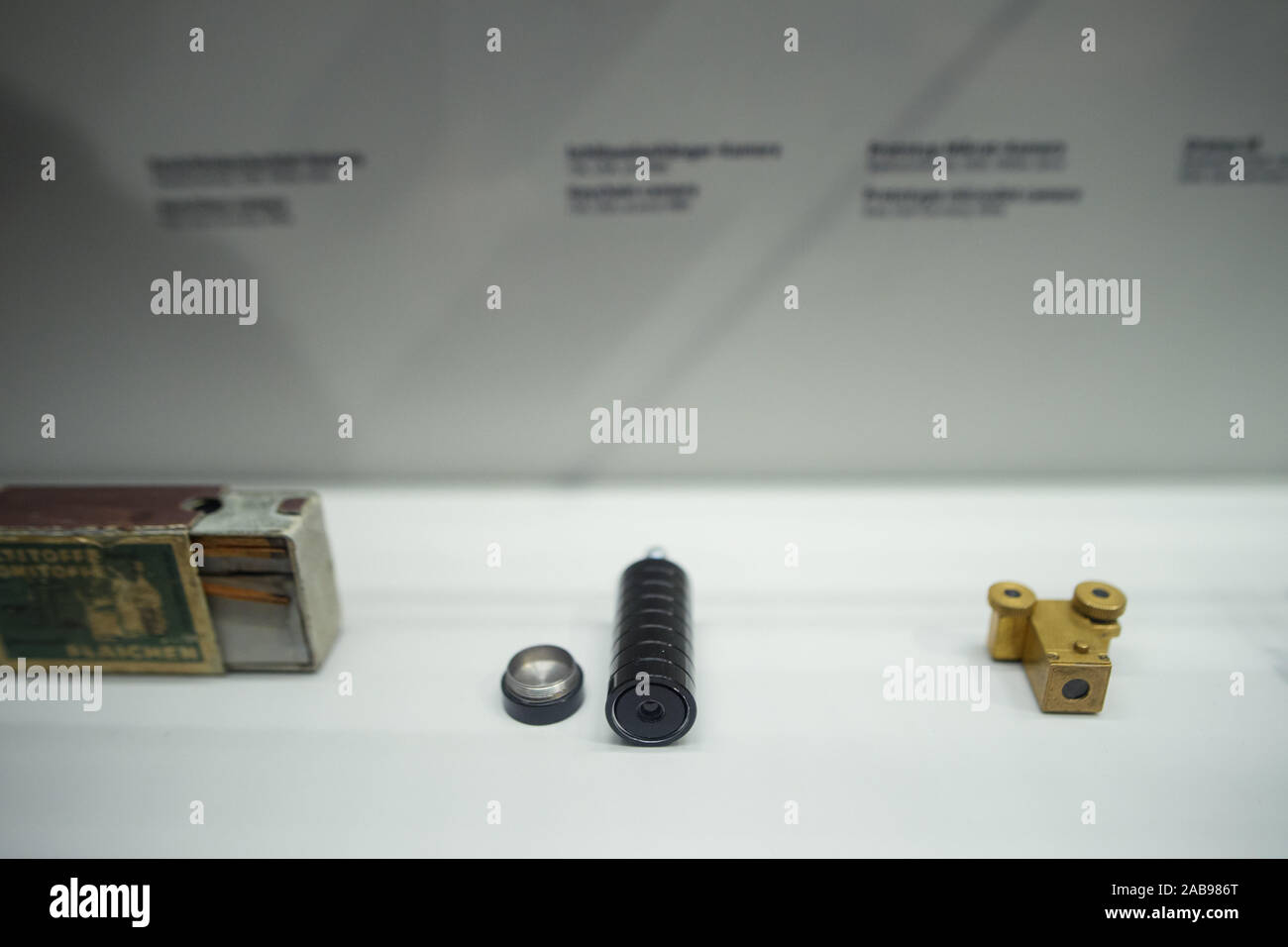 Berlin, Germany. 26th Nov, 2019. A micro-camera disguised as a key ring ...