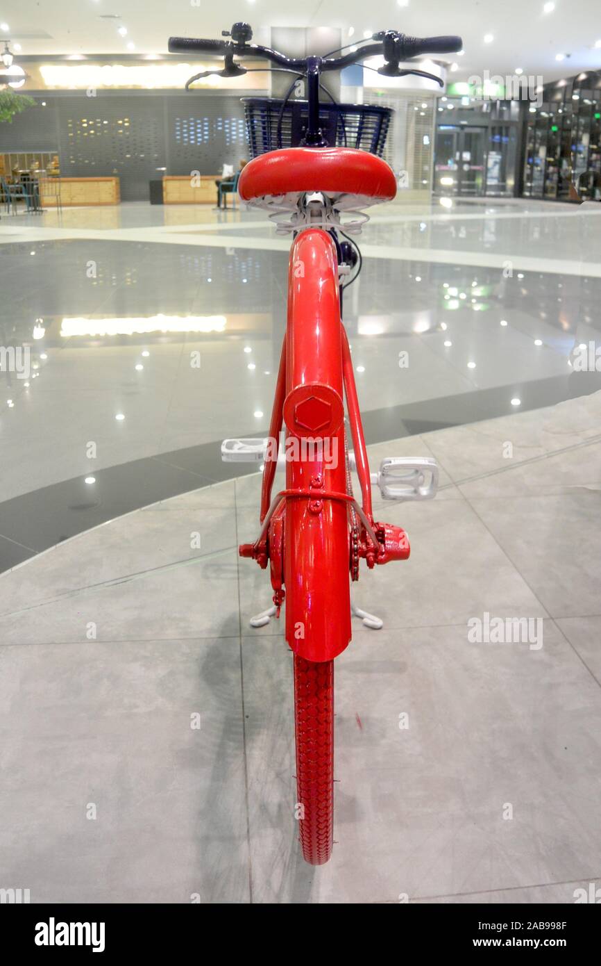 Red white and blue bike hi-res stock photography and images - Alamy