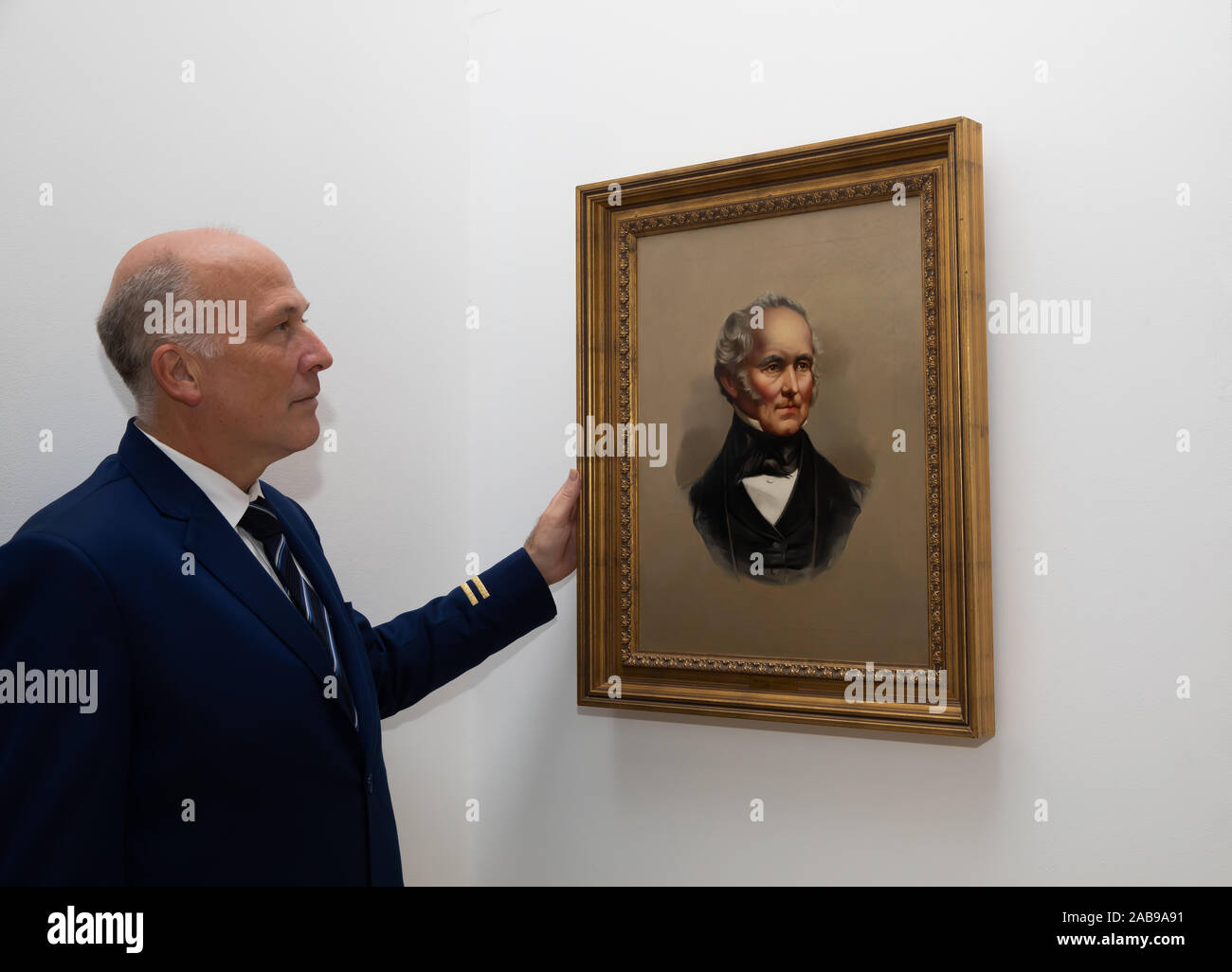 Mina cunard hi-res stock photography and images - Alamy