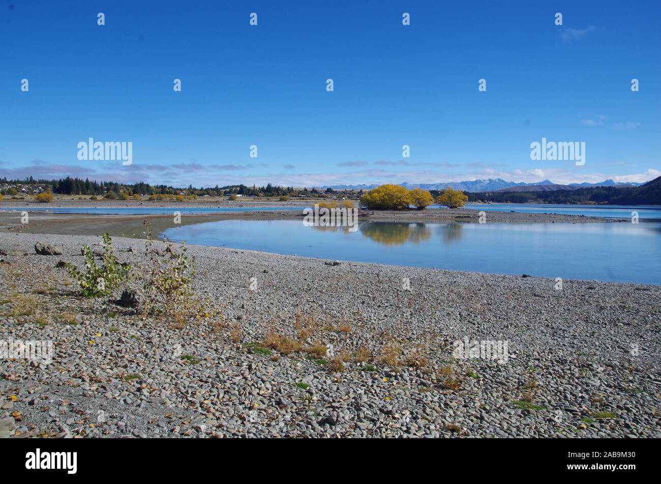 Lake Tekapo. Te Araroa Trail. Two Thumb Track. Te Kahui Kaupeka ...