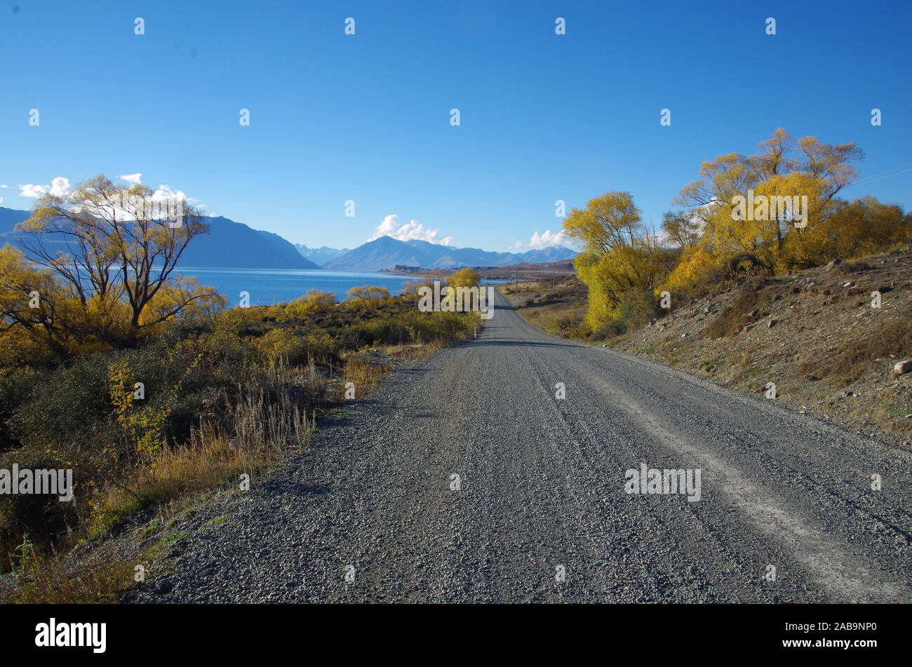 Lake Tekapo. Te Araroa Trail. Two Thumb Track. Te Kahui Kaupeka ...