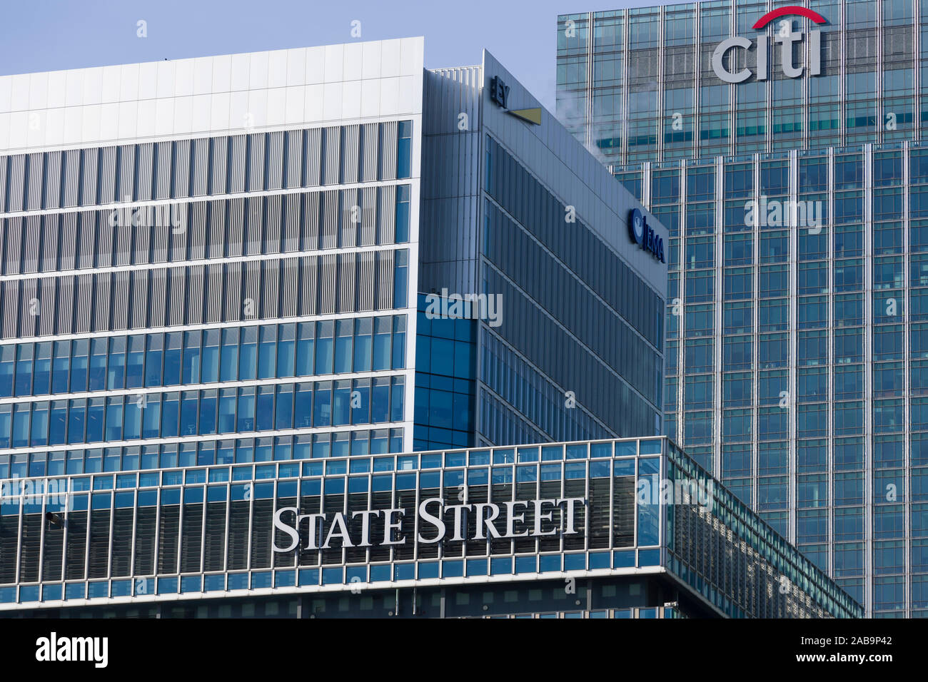 Citi bank london canary wharf hi-res stock photography and images - Alamy