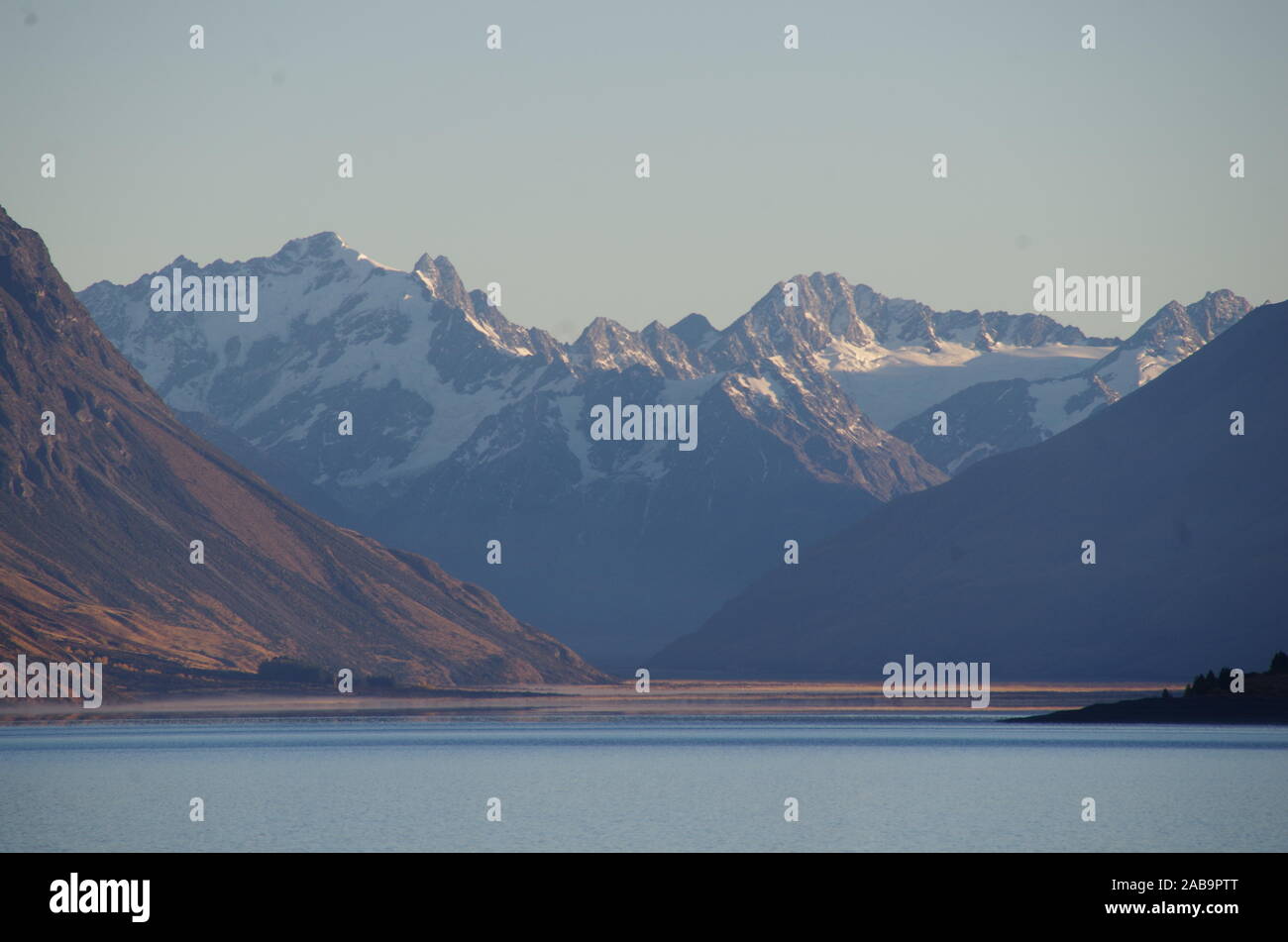 Lake Tekapo. Te Araroa Trail. Two Thumb Track. Te Kahui Kaupeka ...