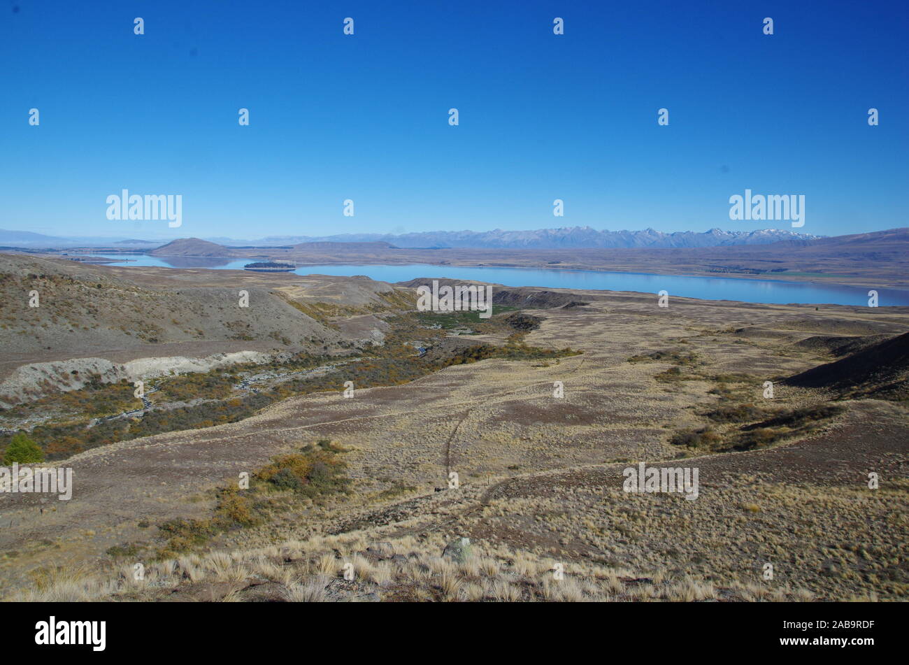 Lake Tekapo. Te Araroa Trail. Two Thumb Track. Te Kahui Kaupeka ...