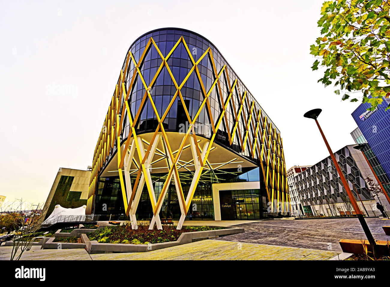 Newcastle university the catalyst hi-res stock photography and images ...