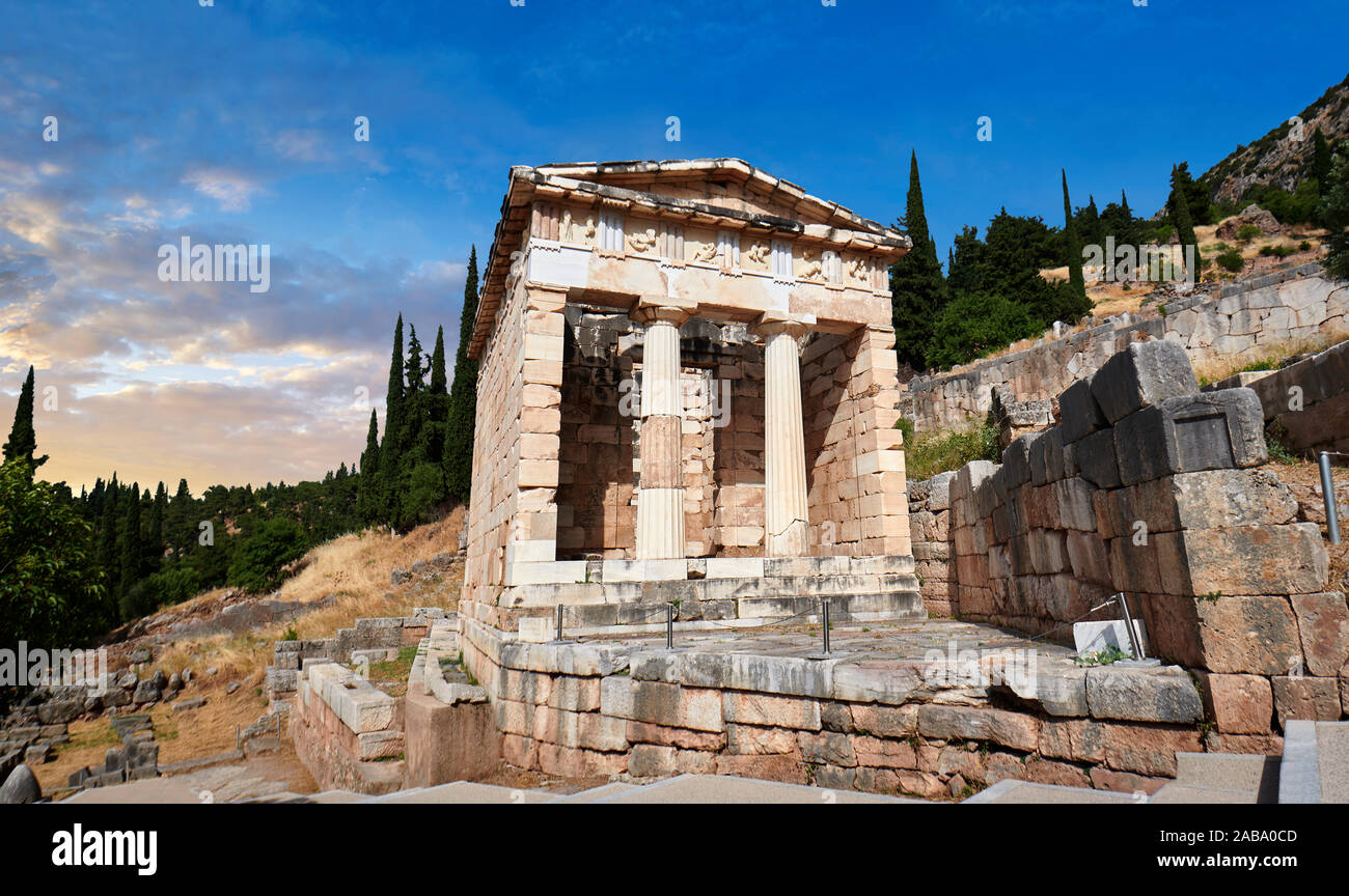 Processional way hi-res stock photography and images - Alamy