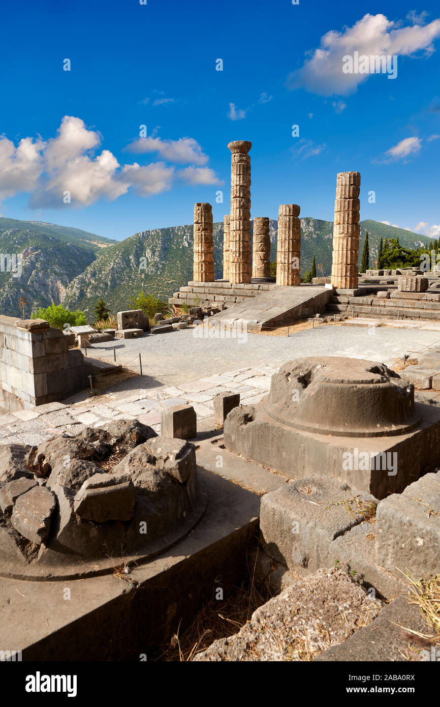 Oracle of apollo at delphi hi-res stock photography and images - Alamy