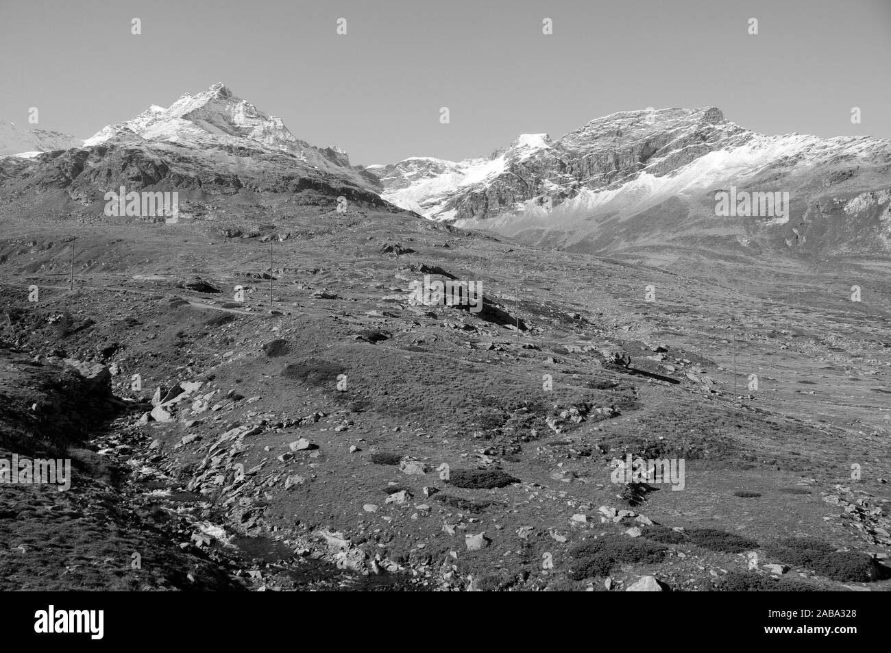 Swiss mountain range and landscape in the Upper Engadina Stock Photo ...