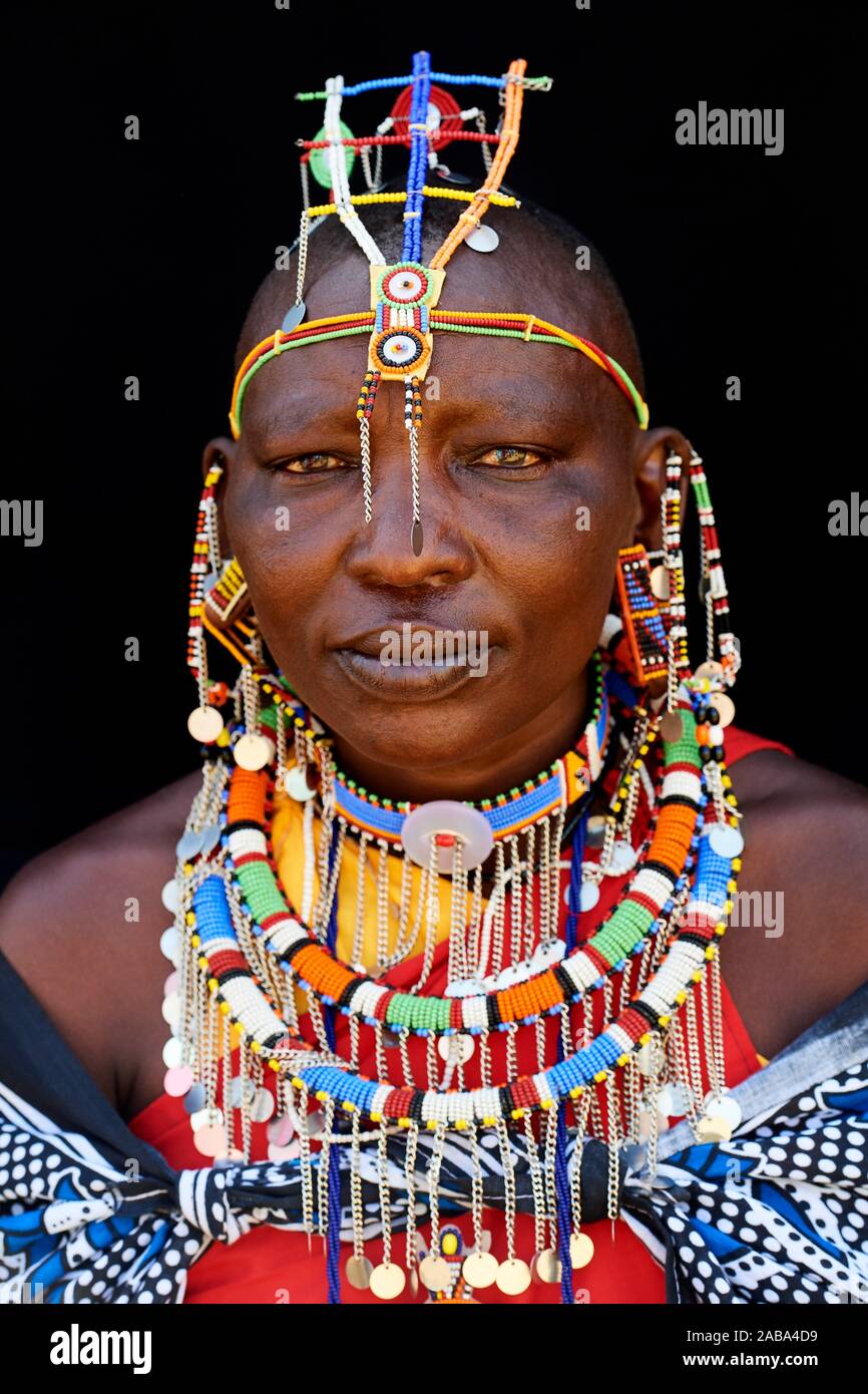 Masai woman hi-res stock photography and images - Alamy