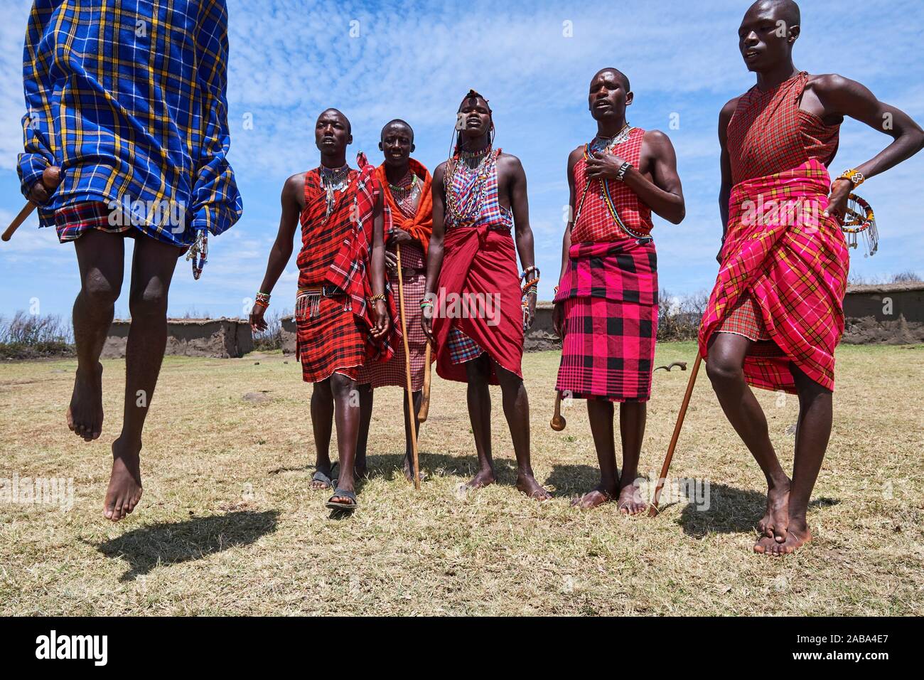 Maasai people kenya hi-res stock photography and images - Alamy
