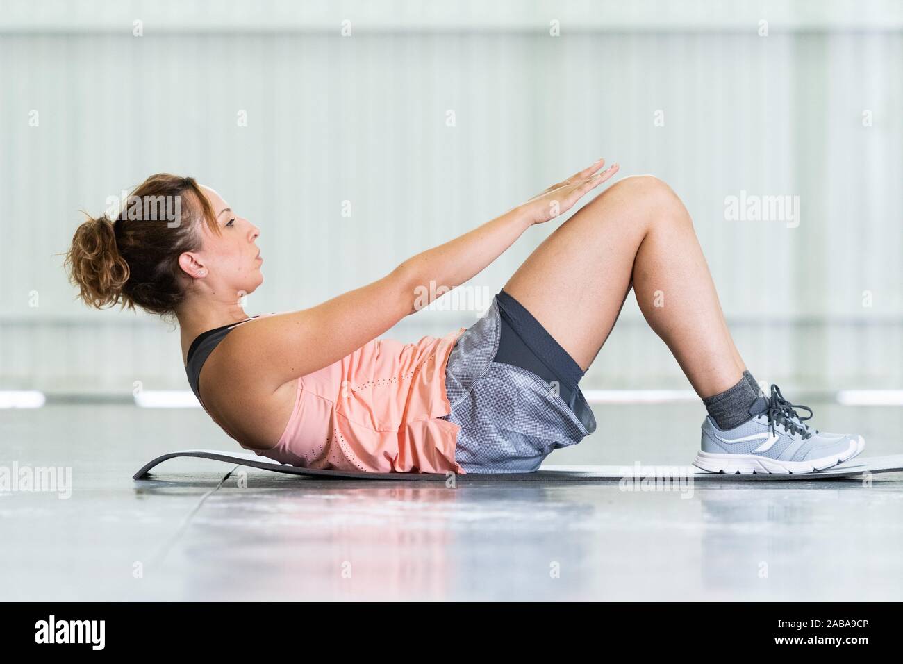 Core exercises hi-res stock photography and images - Alamy
