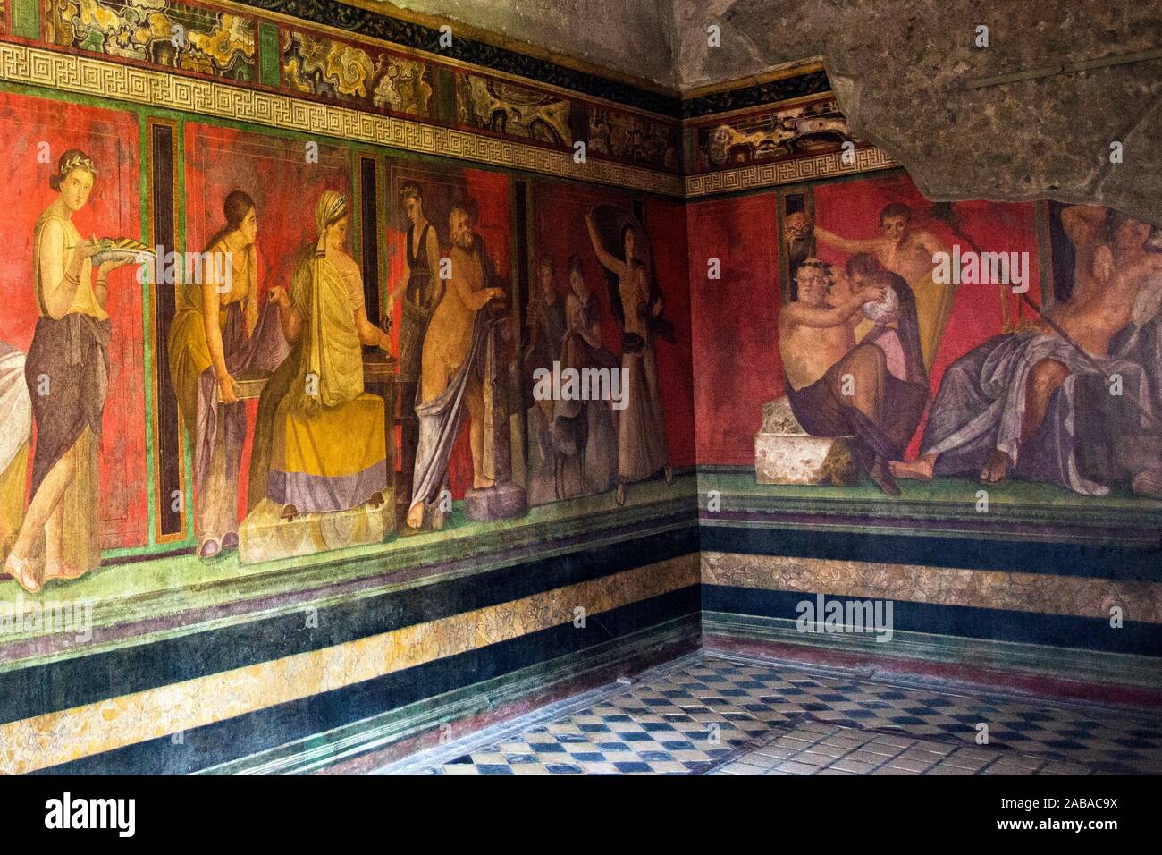 Fresco, villa of the mysteries, pompeii hi-res stock photography and ...