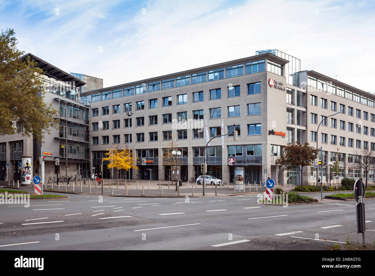 The Dortmund Employment Office, the Vocational Training Information ...