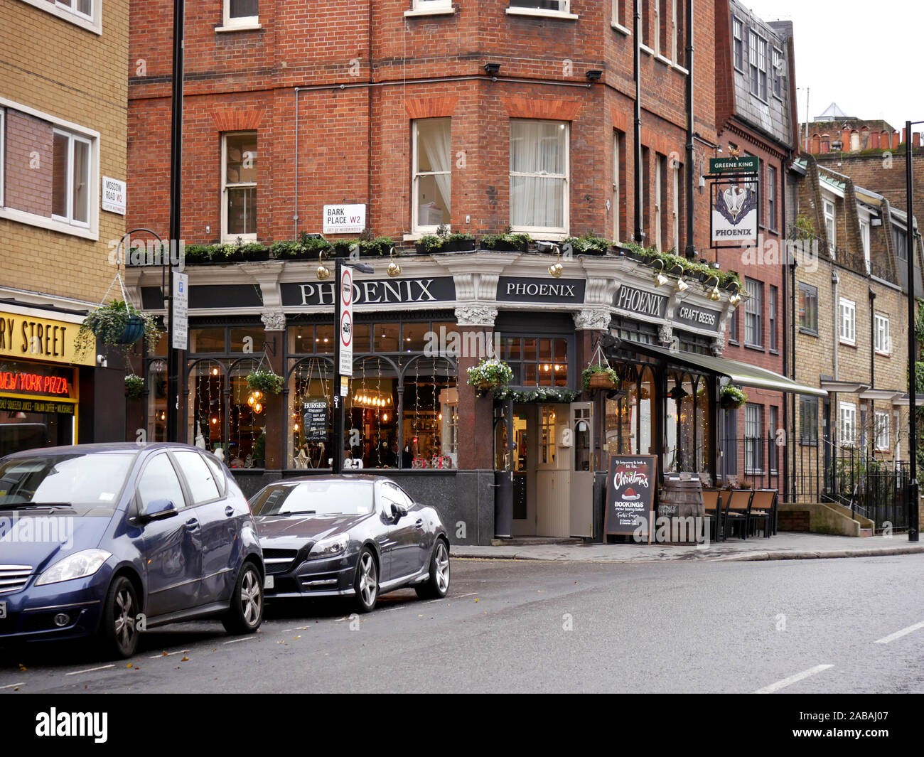 The phoenix pub london hi-res stock photography and images - Alamy