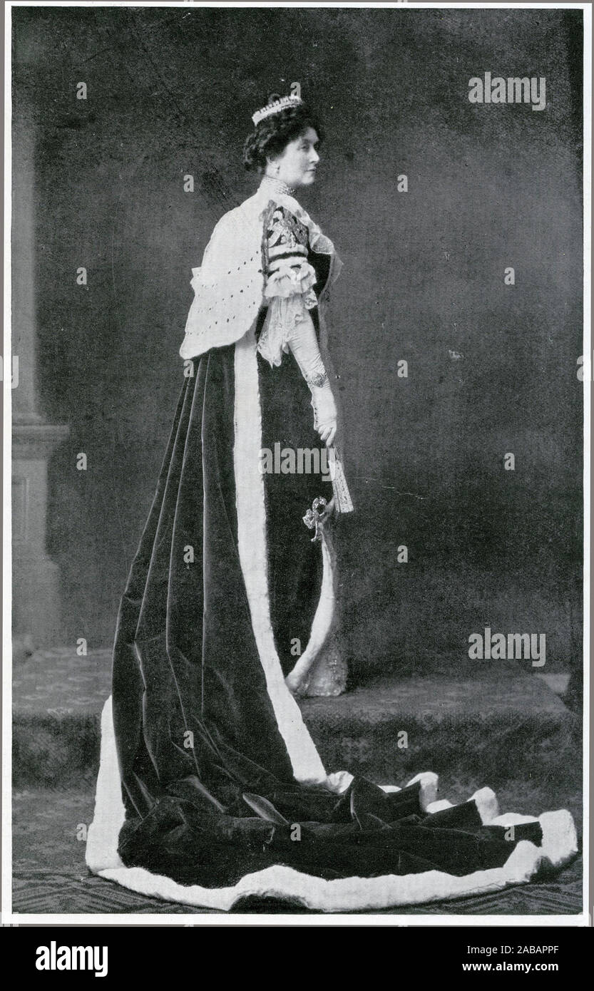 Halftone portrait of Mary Caroline, Countess of Minto (née Grey), (1858 ...