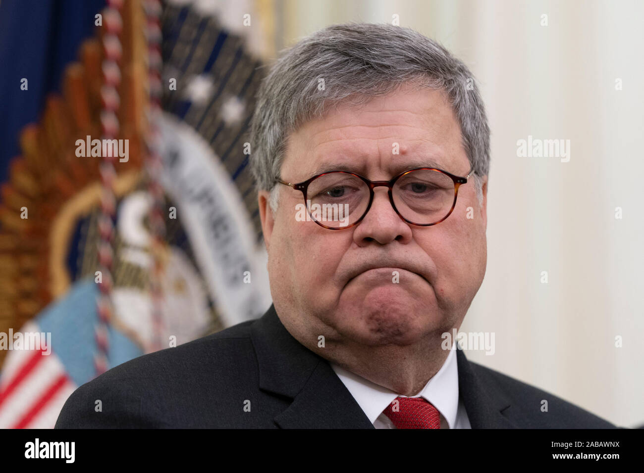 William barr in oval office hi-res stock photography and images - Alamy