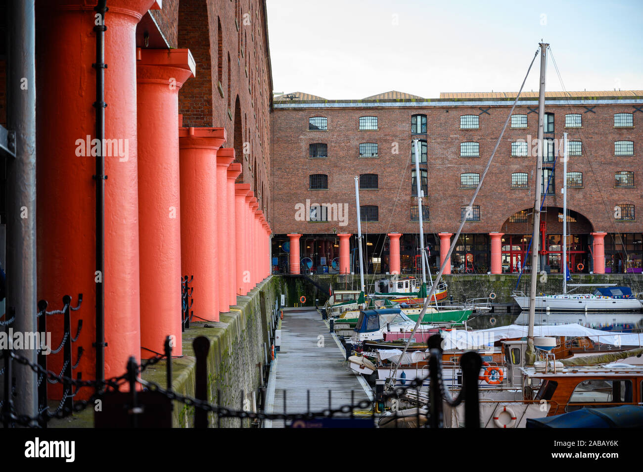 Renovated red brick dock building hi-res stock photography and images ...