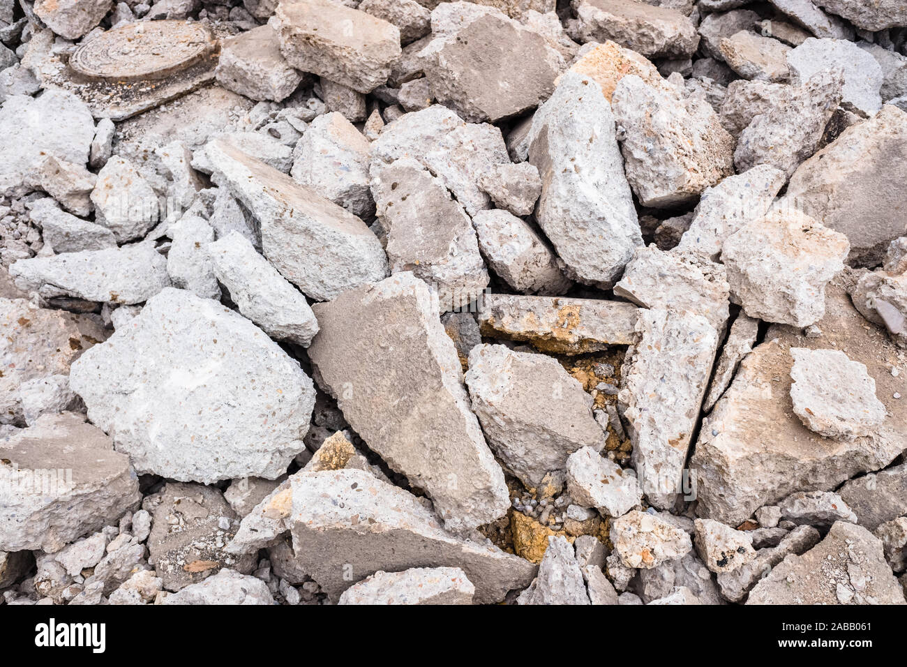 Rubble of a ruined road Stock Photo - Alamy