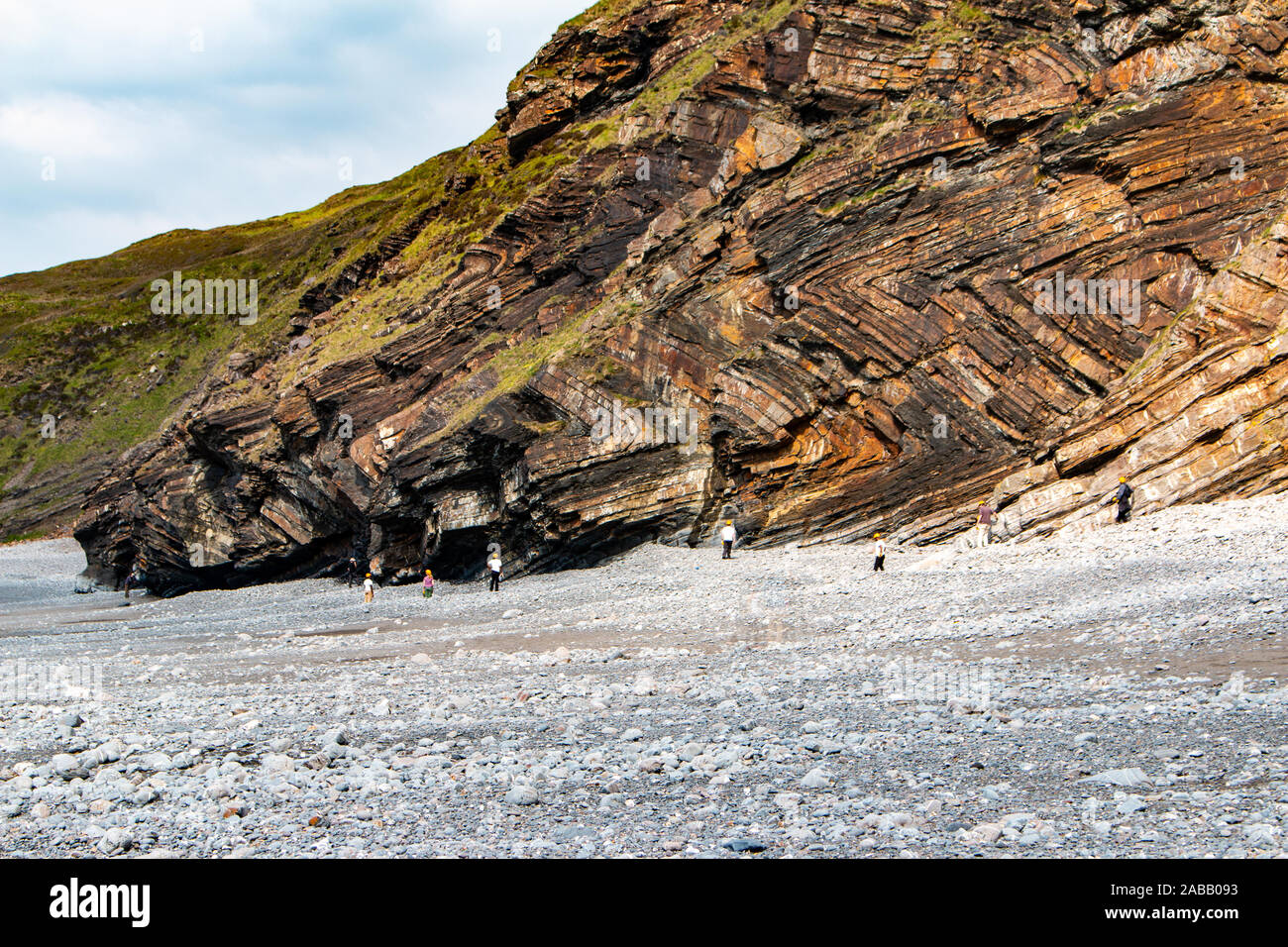 Geology Folding Faulting Millook Haven North Cornwall Beach Hut Fishing ...