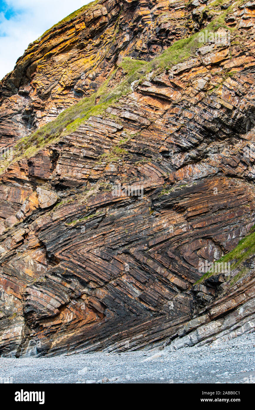 Geology Folding Faulting Millook Haven North Cornwall Beach Hut Fishing ...