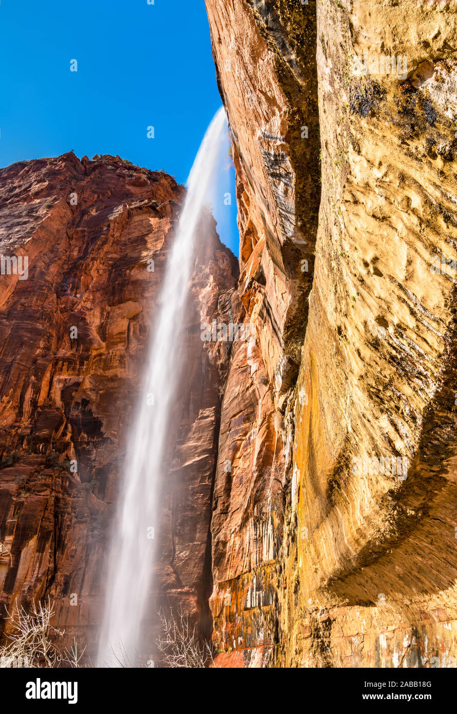 Weeping Rock Waterfall in Zion National Park Stock Photo - Alamy