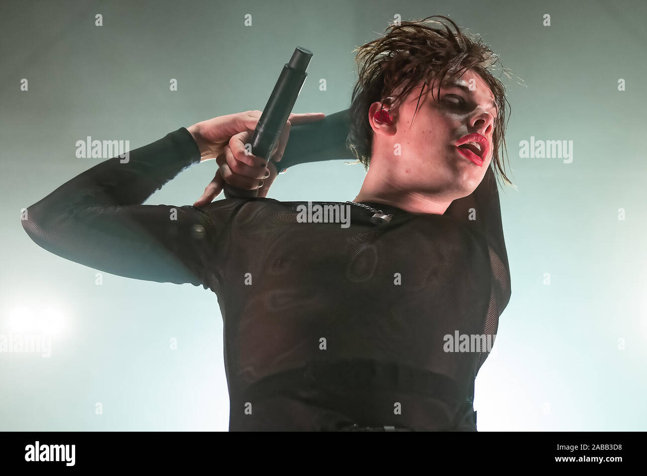 Yungblud hi-res stock photography and images - Alamy