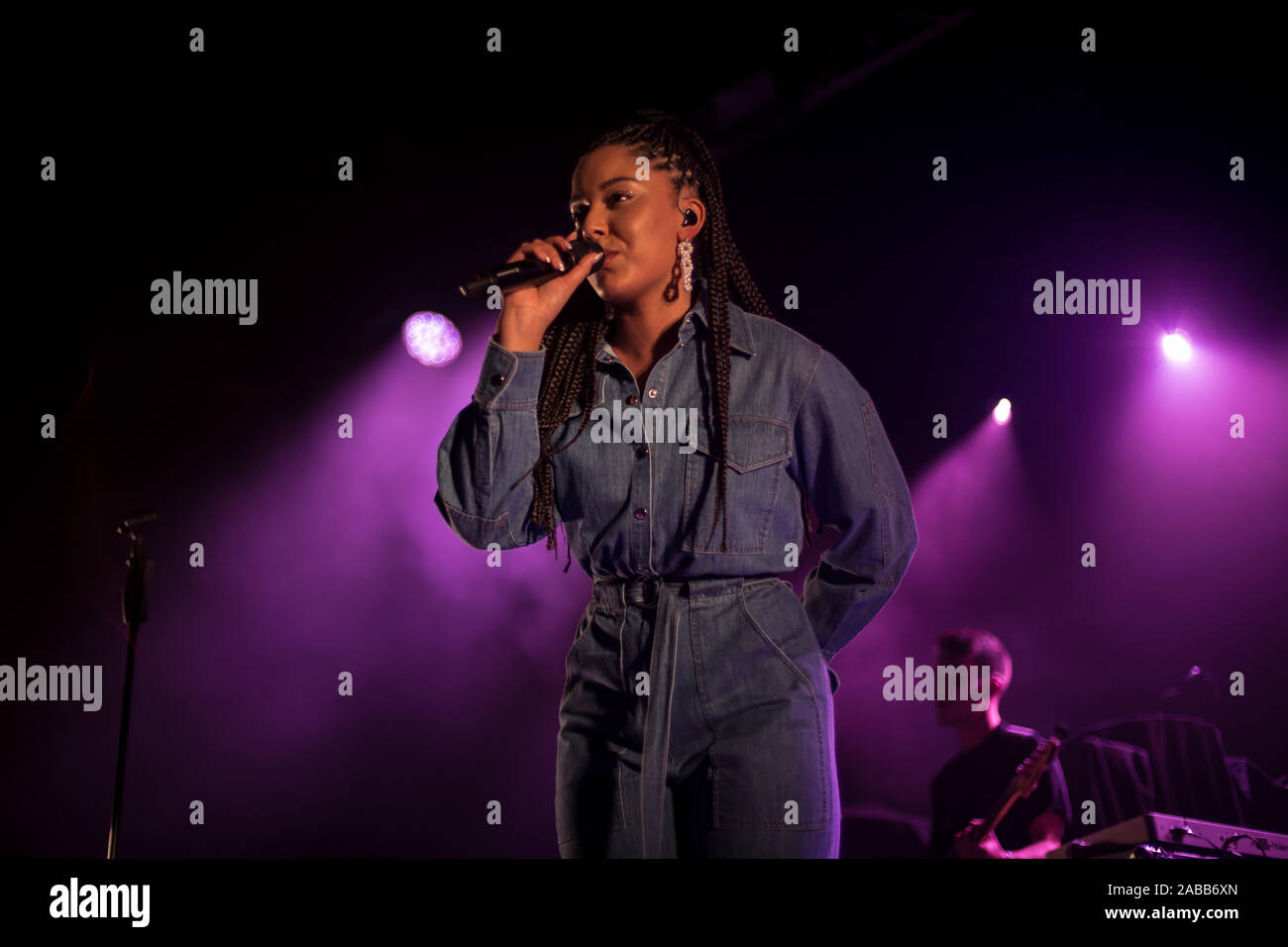 Grace carter live in concert hi-res stock photography and images - Alamy