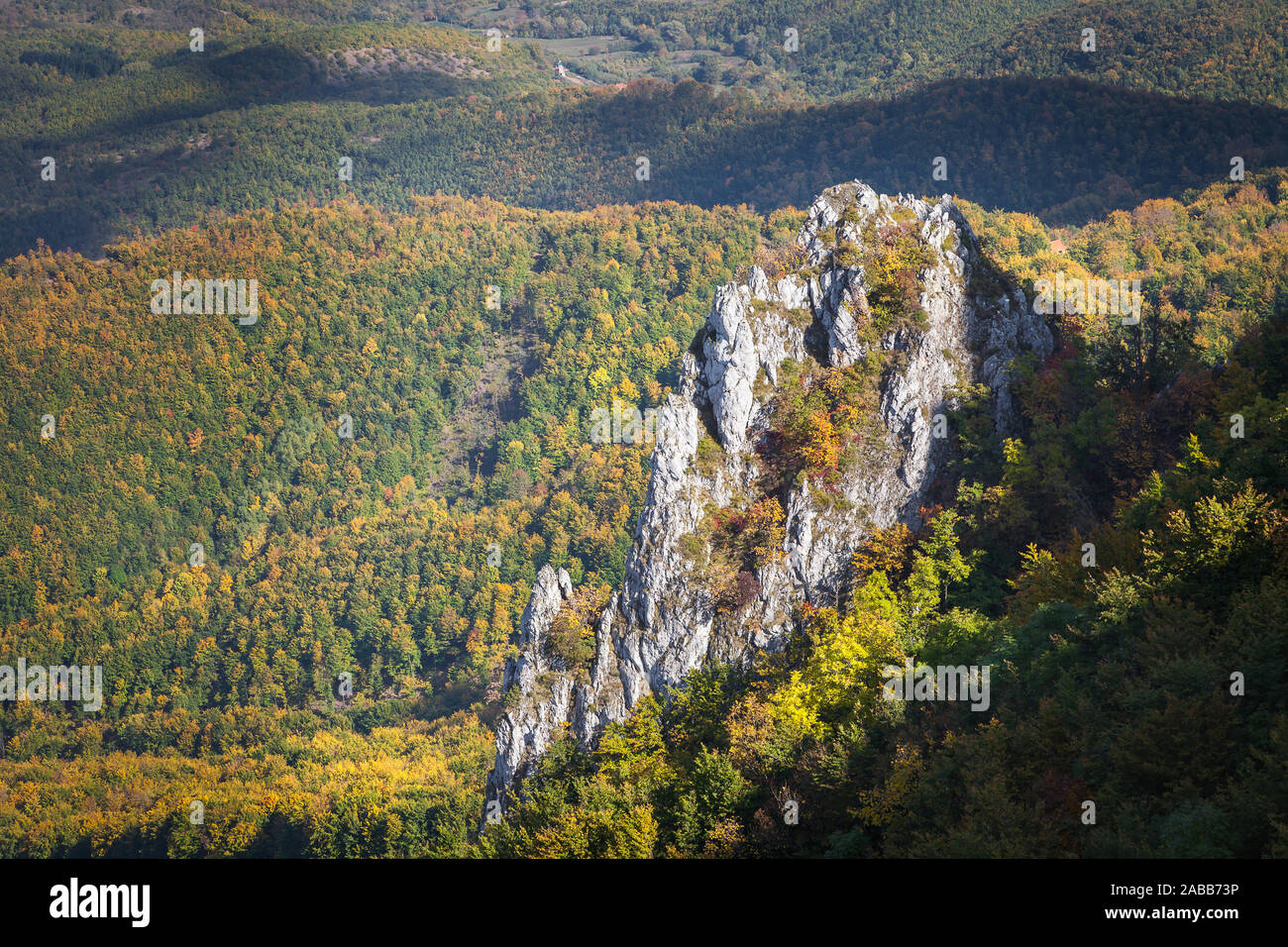 Pointy stone hi-res stock photography and images - Alamy
