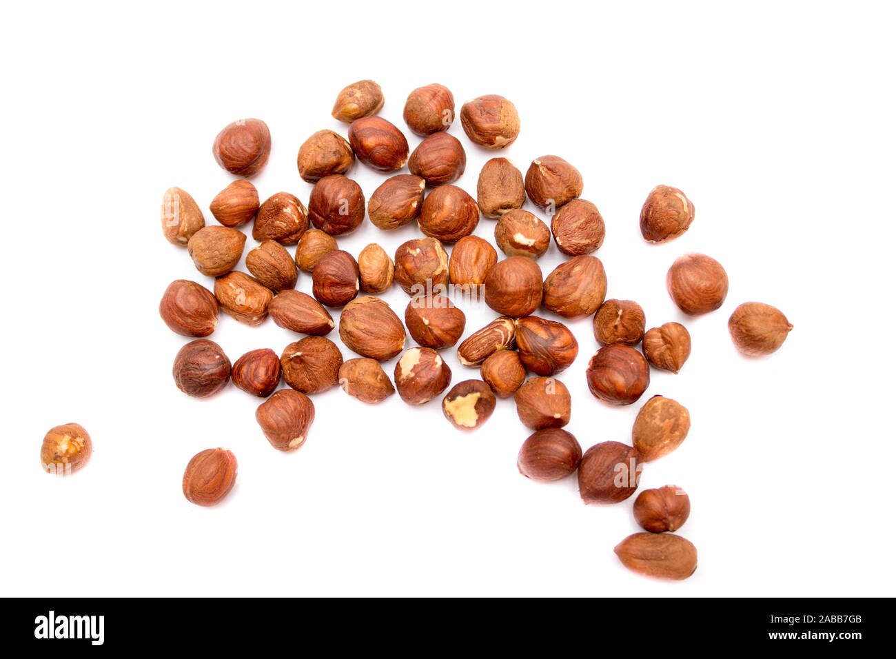Hazelnuts isolated on white background. Hazelnuts nuts. Hazelnut Stock ...