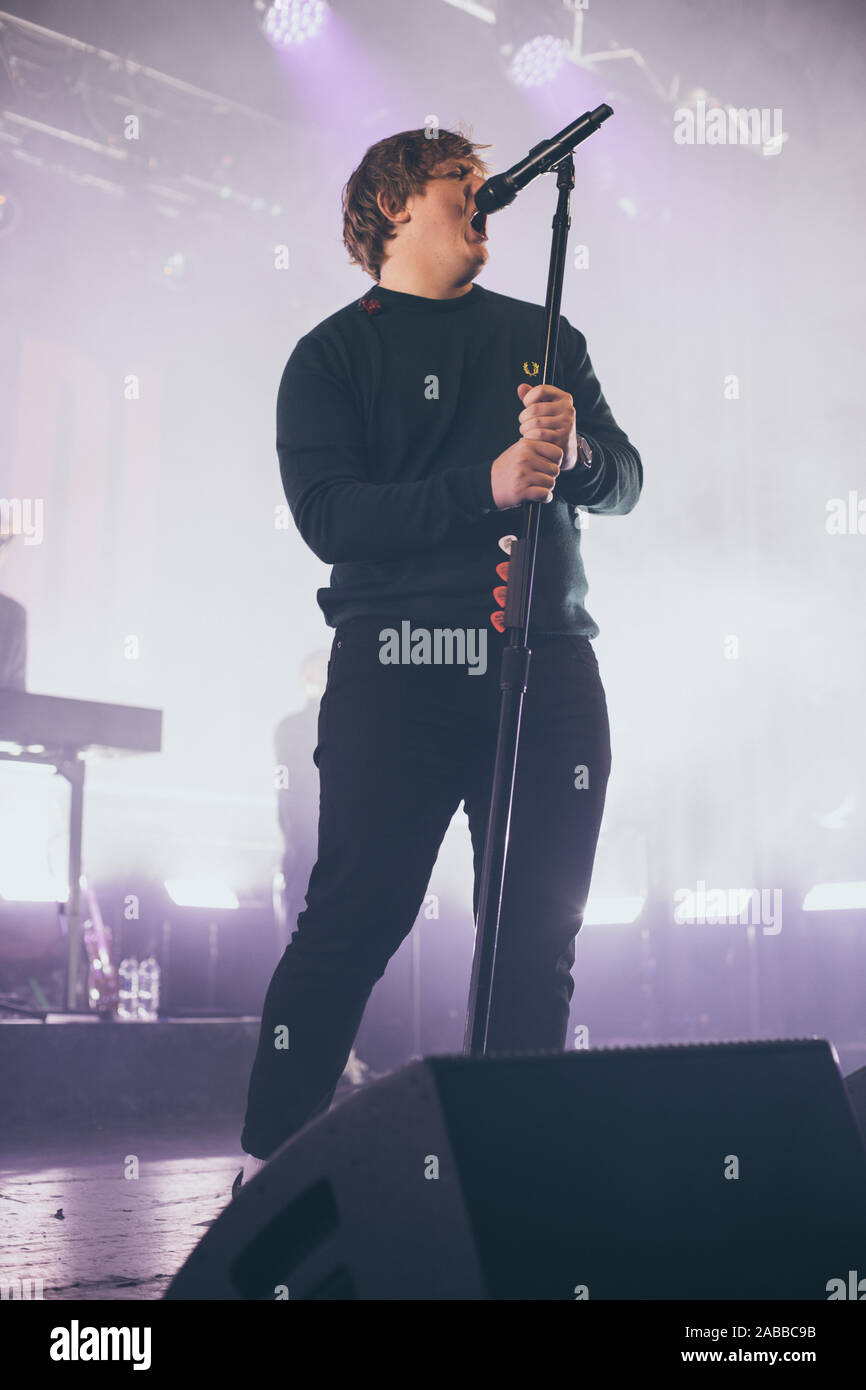 Lewis Capaldi live at Manchester academy november 2019 Stock Photo - Alamy