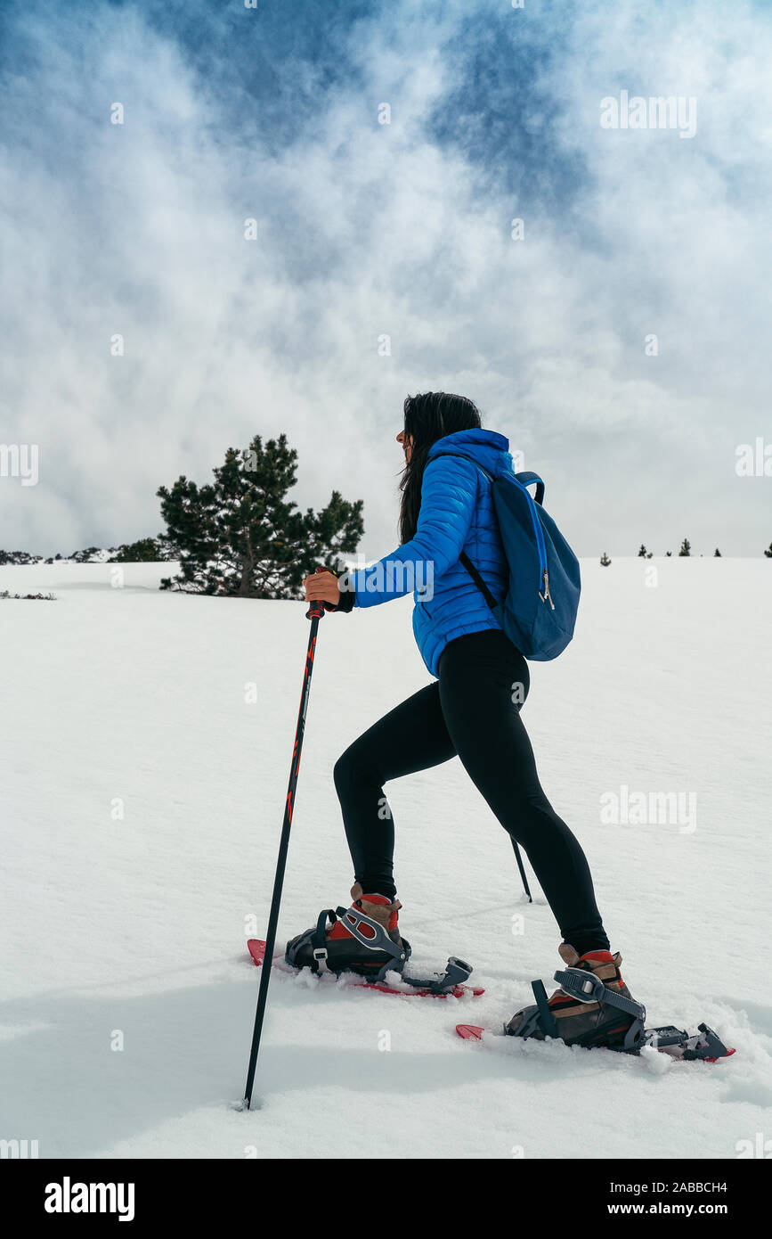 Mountain climber woman silhouette hi-res stock photography and images ...