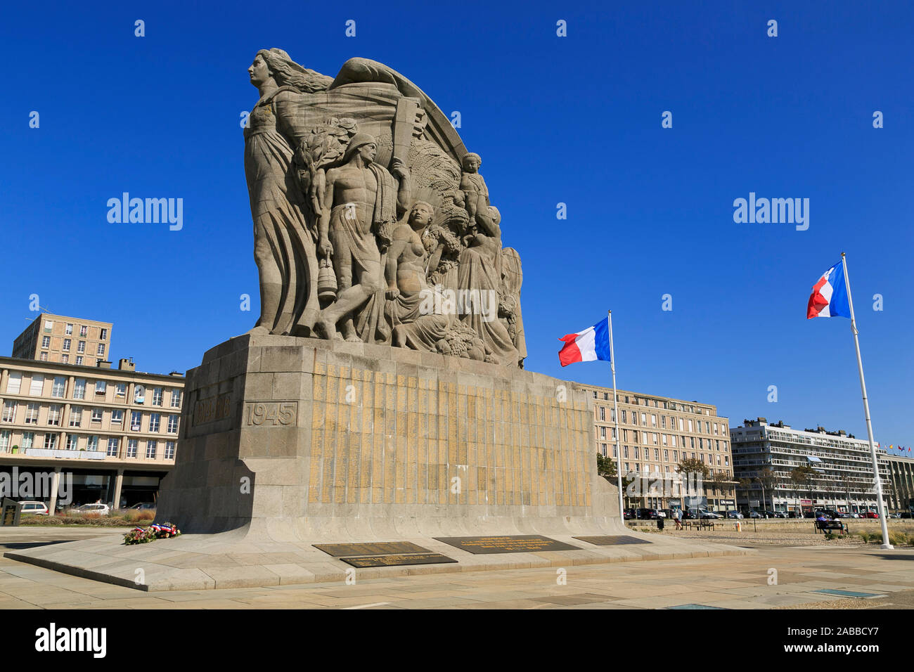 Is 2 monument hi-res stock photography and images - Alamy