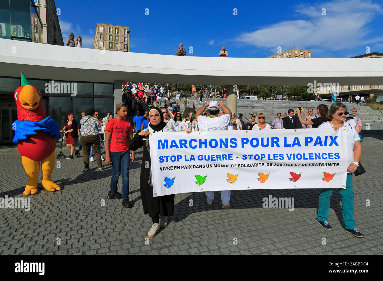 Peace march france hi-res stock photography and images - Alamy