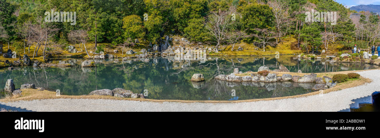 Tenryuji Temple Sogenchi Garden pond, Kyoto, Japan Stock Photo - Alamy